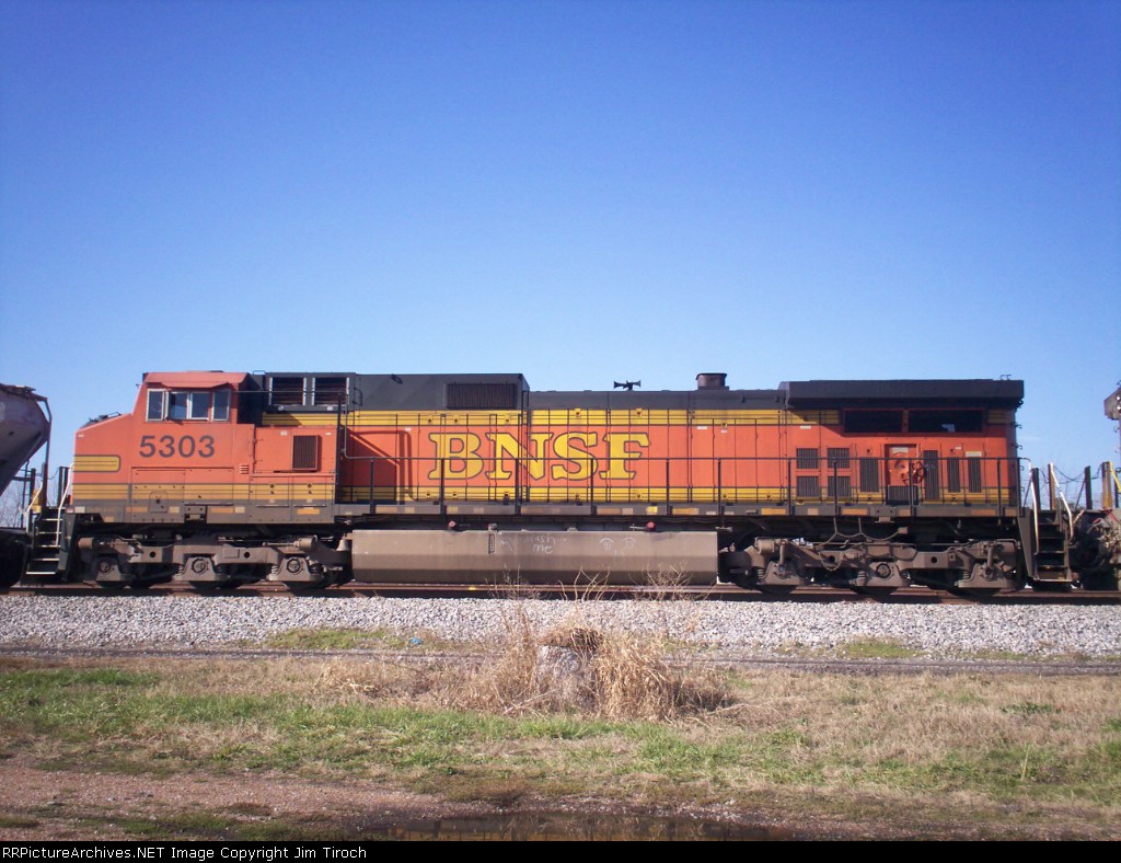 BNSF 5303